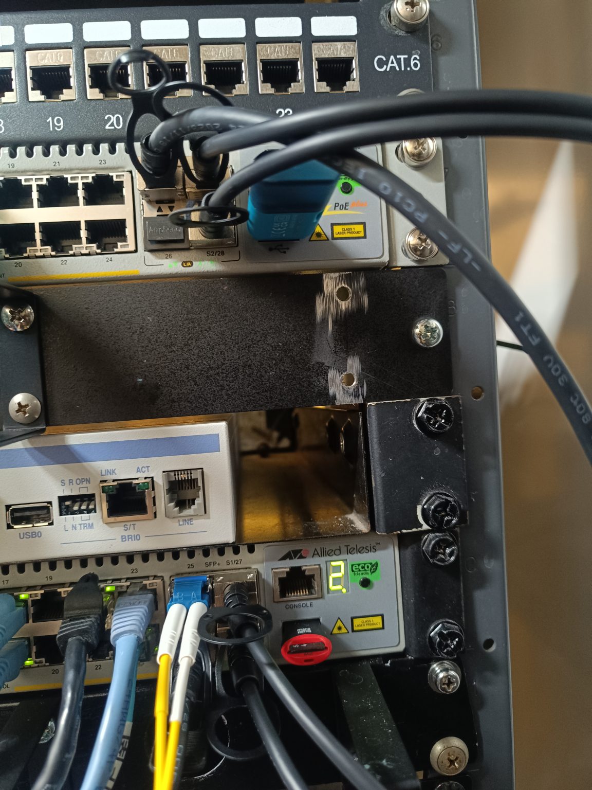 AT-X510-28GPXを入手したのでスタック構成を構築する。 – satoweb-blog